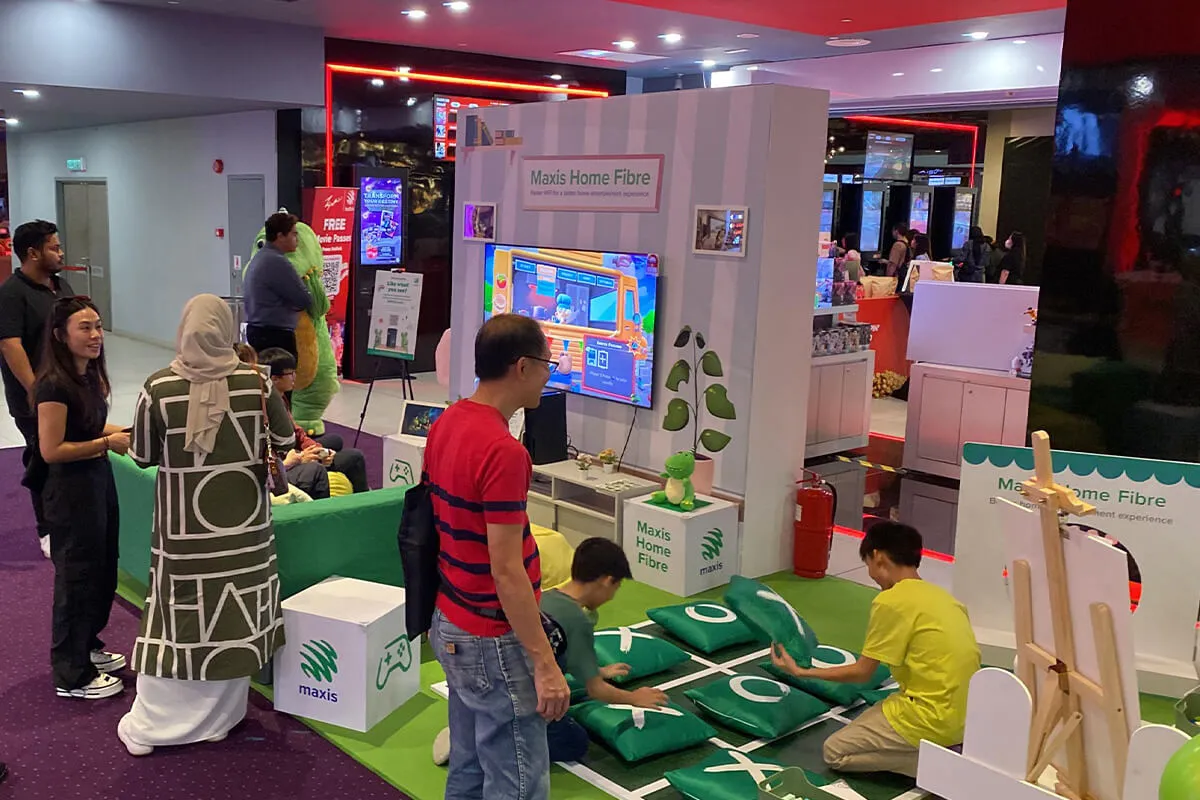 The Community Happenings of Maxis